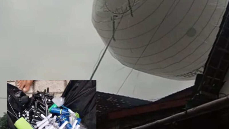 Balon Udara Raksasa Jatuh di Tuban! Rusak Atap Rumah Warga - LiputanSatu.id